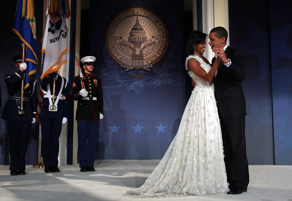 Best Of FLOTUS: White (House) Wardrobe – Love & Water